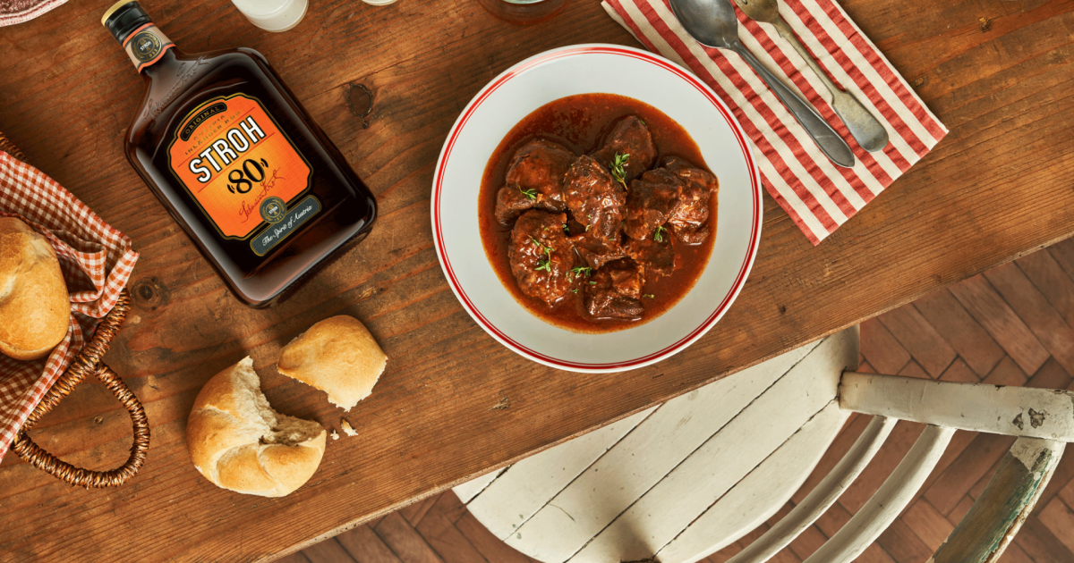 STROH Recipes: Beef Goulash – Add a little STROH!